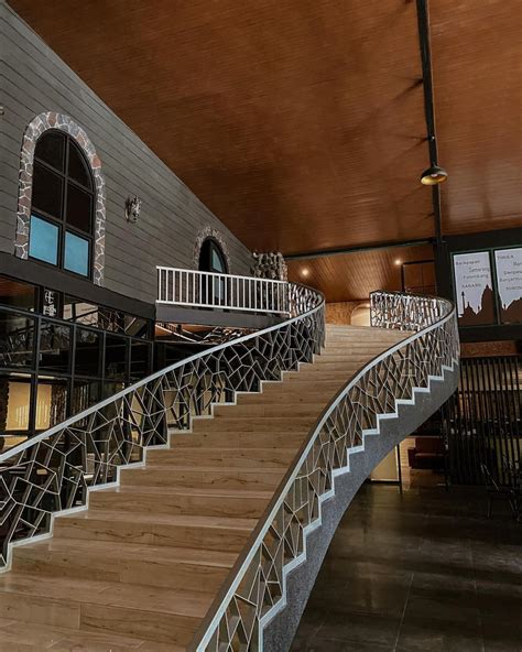 Hedon Estate Surabaya Harga Menu Daya Tarik Dan Lokasi Madhang