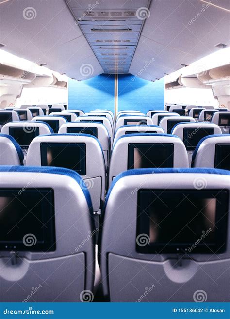 Sitze Im Flugzeug Stockfoto Bild Von Fluglinie Reihe 155136042