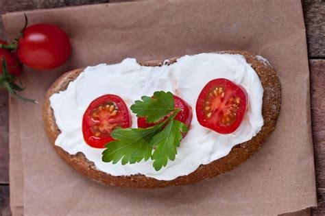 ამ რეცეპტის შემდეგ მდნარი ყველი მაღაზიაში აღარ მიყიდია