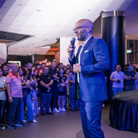 Claudius Steinhoff On Linkedin Mercedesbenz Singapore Cny