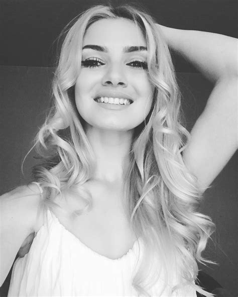 Самые красивые девушки с пресс конференции Владимира Путина Blognewsam