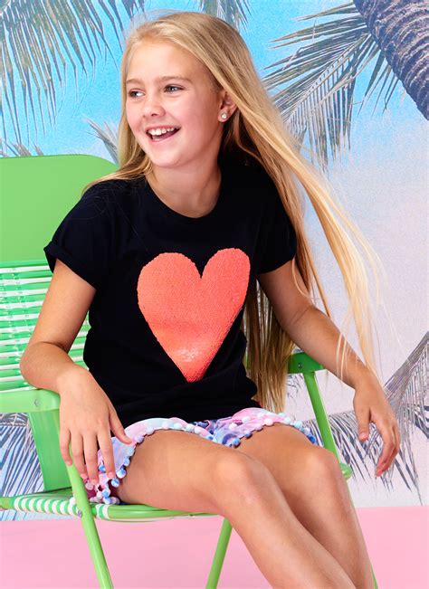 Mermaid Heart Lace Back Tee Ghanda Clothing