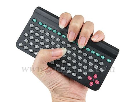 Mini Bluetooth Keyboard Un Mini Clavier Bluetooth