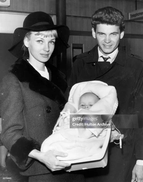 Singer Don Everly With His Wife Venitia And Daughter Stacey On