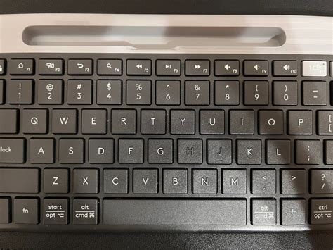 Logitech K580 Multi Device Wireless Bluetooth Usb Unifying Receiver Keyboard Computers And Tech