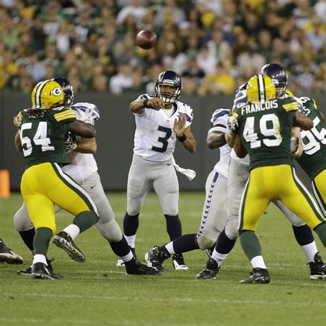 Nfl Picks Week 1 Bleacher Reports Expert Consensus Picks News