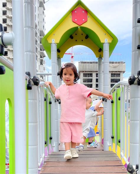 ҮР МИНЬ ☀️ Зугаатай зуны гоё өдрүүдэд хөдөлгөөнд Facebook