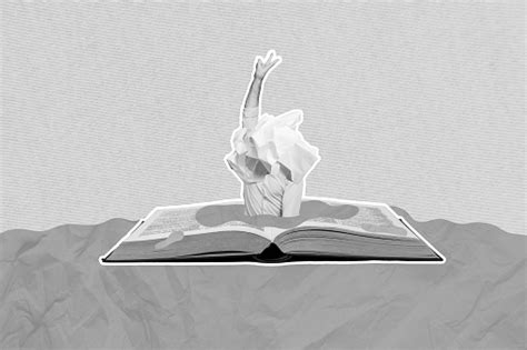 크리 에이 티브 사진 3d 콜라주 작품 엽서 포스터 이상한 남자 종이 시트 공 대신 머리 가라 앉는 책 그림 배경에 고립 개수대에 대한 스톡 사진 및 기타 이미지 Istock