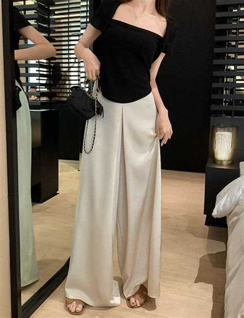 레드베리 [여름신상 직장인룩]하이웨스트 노버튼 쉬폰 슬랙스 치마바지 하체커버 와이드팬츠 소개팅 미팅 오피스룩 데이트룩 하객룩