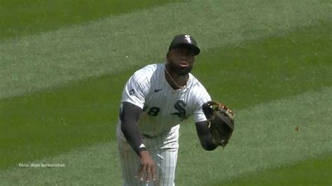 Gran Fildeo De Luis Robert Jr Enloquece Chicago