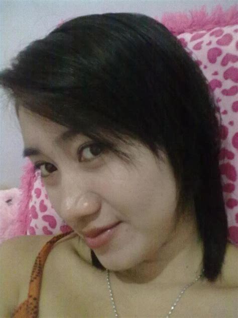 Foto Tante Narsis Di Facebook Wow Tante