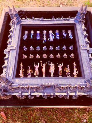 Franklin Mint Guardian Of The Fortress Chess Set Michael Whelan Very Excellent 456725222