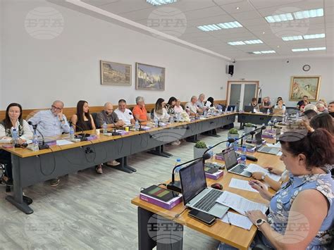 Общинските съветници в Ловеч ще разгледат годишен план за социалните услуги в общината през 2026