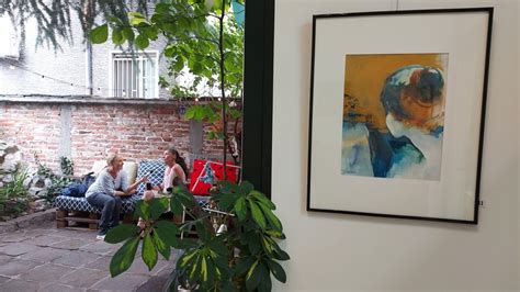 Силвия Балдева Между Пловдив и Париж с усещане за жена Арт зона БНР Новини