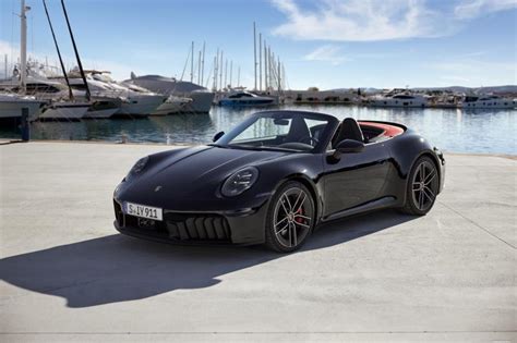Porsche 911 Cabriolet 9922 Carrera 4 Gts T Hybrid Pdk Specs