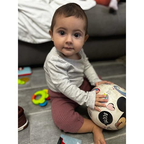 Joyeux 11 Mois Mon Bébé 🤍🌸 Et Dire Que Dans 1 Mois Tu Fais Déjà 1 An