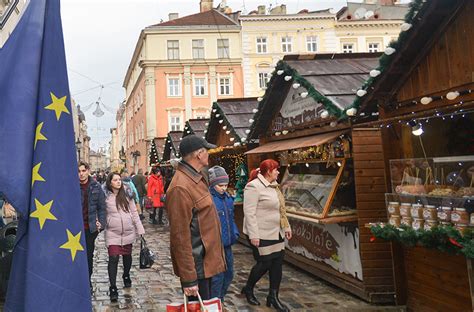 Европейцев предупредили о высоком риске терактов в новогодние дни