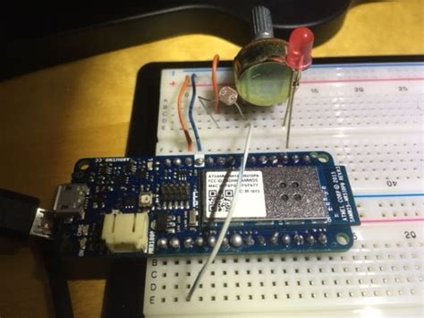 Simulate Gpsread Photoresistor With Mkr1000adafruit Duino