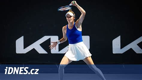Markéta Vondroušová A Karolína Muchová Se Po Zraněních Vracejí Mezi