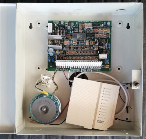 Dsc Pc 1550 Alarmna Centrala Komplet