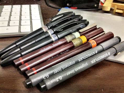 문득 지징의 글보고 생각나서 추억의 로트링펜 손에서 문득 지징의 글 … Flickr