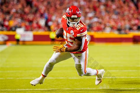 Who Is The Shortest Nfl Player