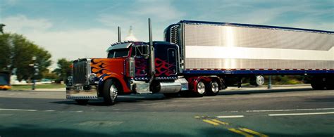 Image Optimus Prime Met Truckpng Transformers Wiki Fandom
