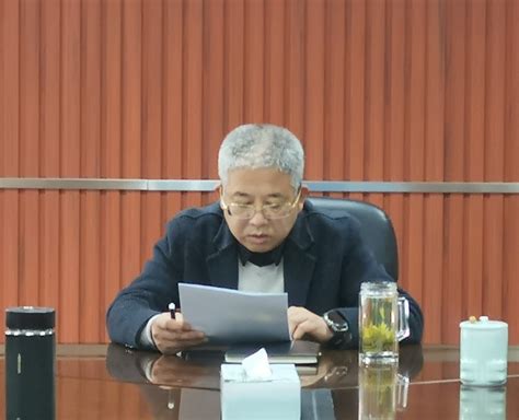 市委编办召开支部党员大会