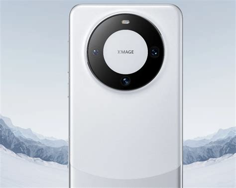 华为 Mate60 标准版手机上线官网，支持双向北斗卫星消息及第二代昆仑玻璃 通信终端 — C114通信网