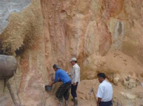 Gambar 2 Metode Pengambilan Sampel Mineral Berat Secara Channel Sampling Download Scientific