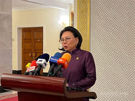 С Одонтуяа УИХ ын 76 гишүүний 35 нь гадаадад зугаалж байна