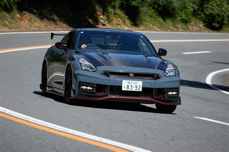 2025 Nissan Gt R Nismo Special Edition On Japans Hakone Turnpike Gallery