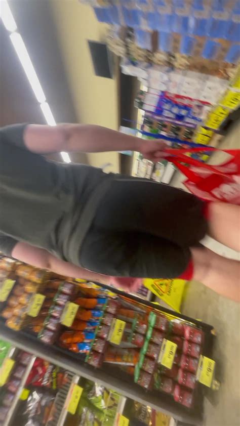 Following His White Bubble ThisVid