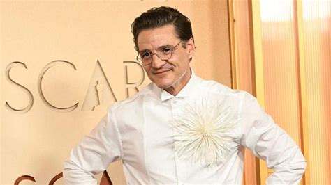 Gaunt Pedro Pascal Unrecognizable At The 2026 Oscars ‘what Happened