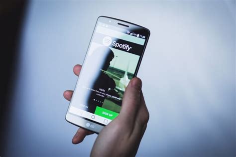 background service in android with example android dvlpr