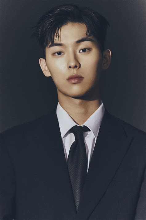 GOLDMEDALIST 골드메달리스트