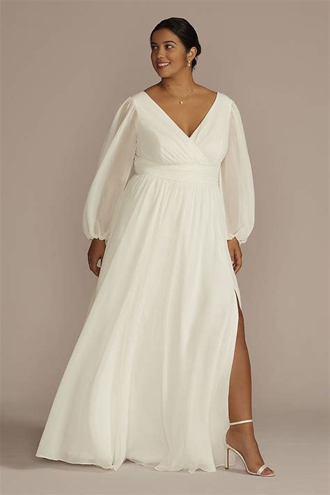 8 Size 30 Wedding Dresses Our Plus Size Wedding Guide The Curvy