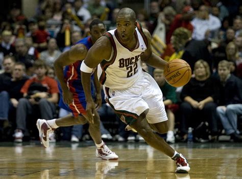 Bucks Legend Michael Redd Thankful To Milwaukee After Fellow Ex Nba