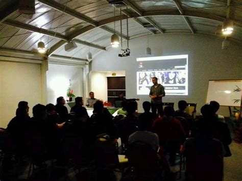 Paradigmas Opuestos ~ Manualdeseducción ~