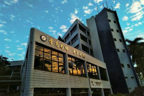 成人高考：2022年罗定职业技术学院（专科）招生简介 知乎