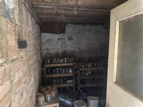 Къща с Медвен Двуетажна къща 120 кв м РЗП 820 кв м двор Къщи Вили Медвен Двуетажна к