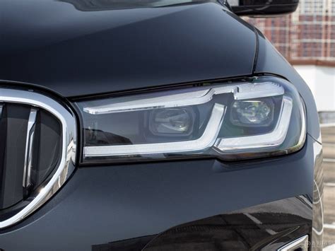 碳黑宝马5系新能源车头外观图片 宝马5系新能源 2022款 改款二 535le 豪华套装 7449320 太平洋汽车网