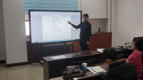 国际教育学院召开“2017年首期国际化课程岗前培训”预备会议 中北大学国际交流合作处
