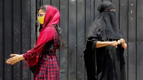 කොවිඩ් මළ සිරුරු ආදාහනය කිරීම ආණ්ඩුව මුස්ලිම් ප්‍රජාවෙන් සමාව ඉල්ලීමෙන් වරද නිවැරදි වෙයි ද