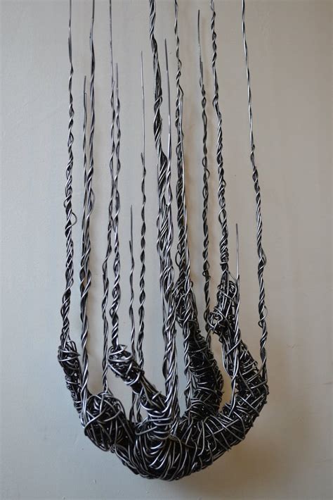 Artist Creates Evocative Sculptures Using Metal Wire