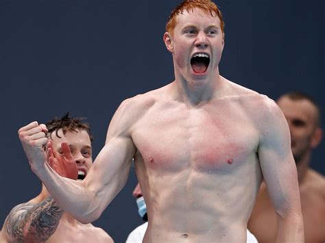 James Guy Tom Dean Duncan Scott And Matt Richards Celebrate Winning 4x200m Freestyle Relay Gold