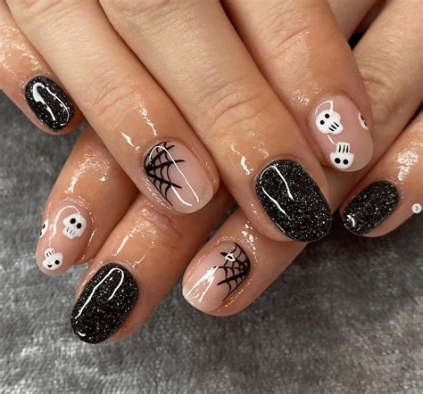 Aesthetic Halloween Nails 40 Spooky Chic Nail Design Ideas