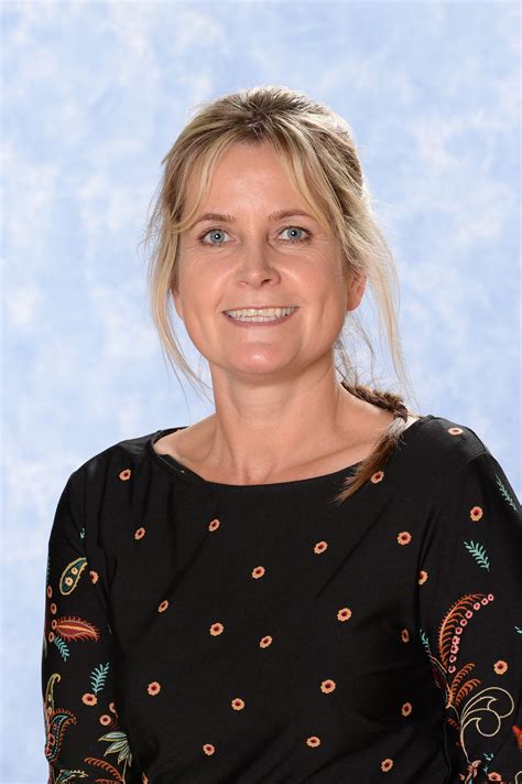 Teaching Assistants Delamere School