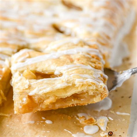 Puff Pastry Apple Strudel • So Easy