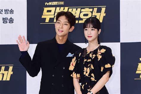 Lee Joon Gi Has Nothing But Praise For Lawless Lawyer Co Star Seo Ye